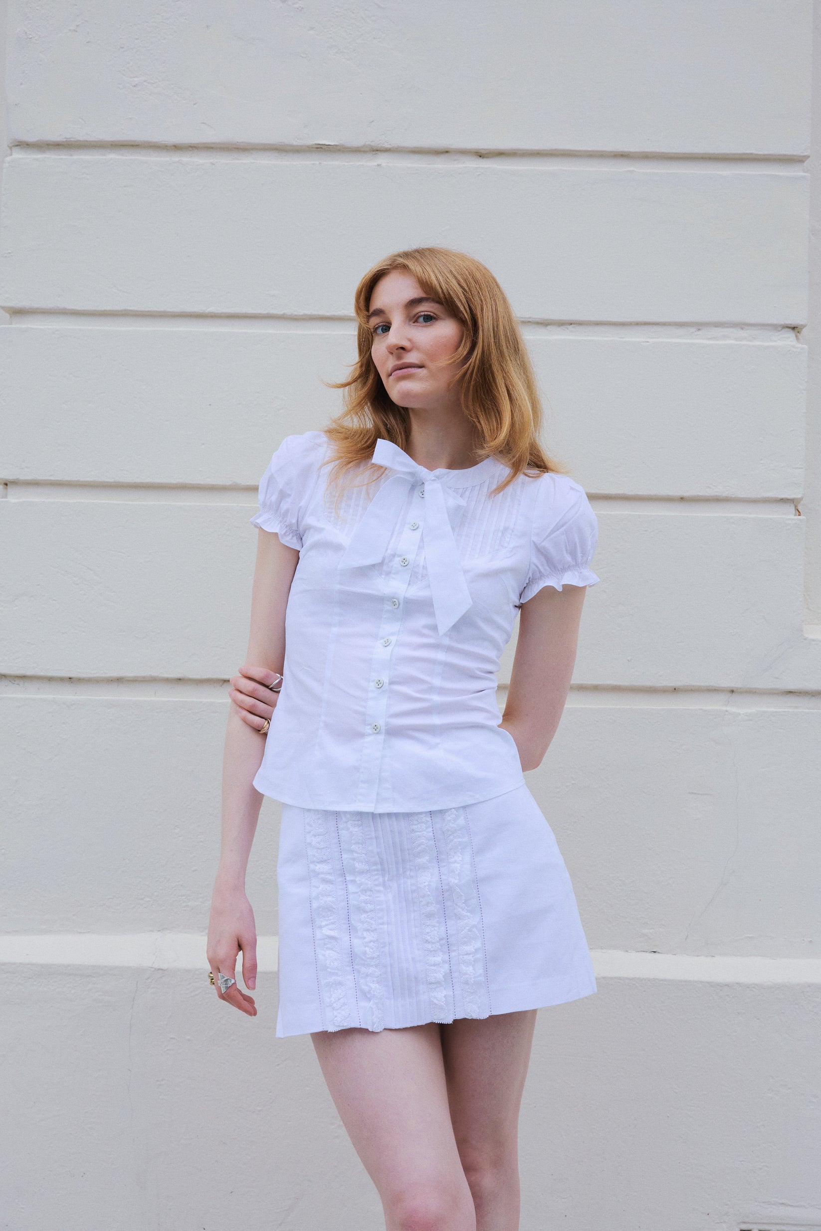 Herta Blouse | White – A ROOM LONDON