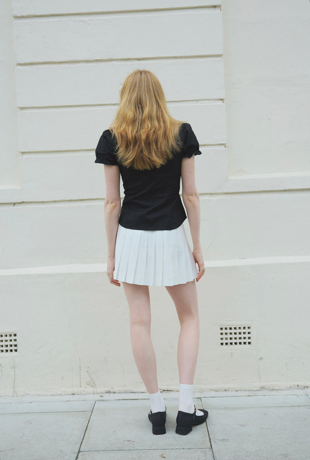 Herta Blouse | Black – A ROOM LONDON