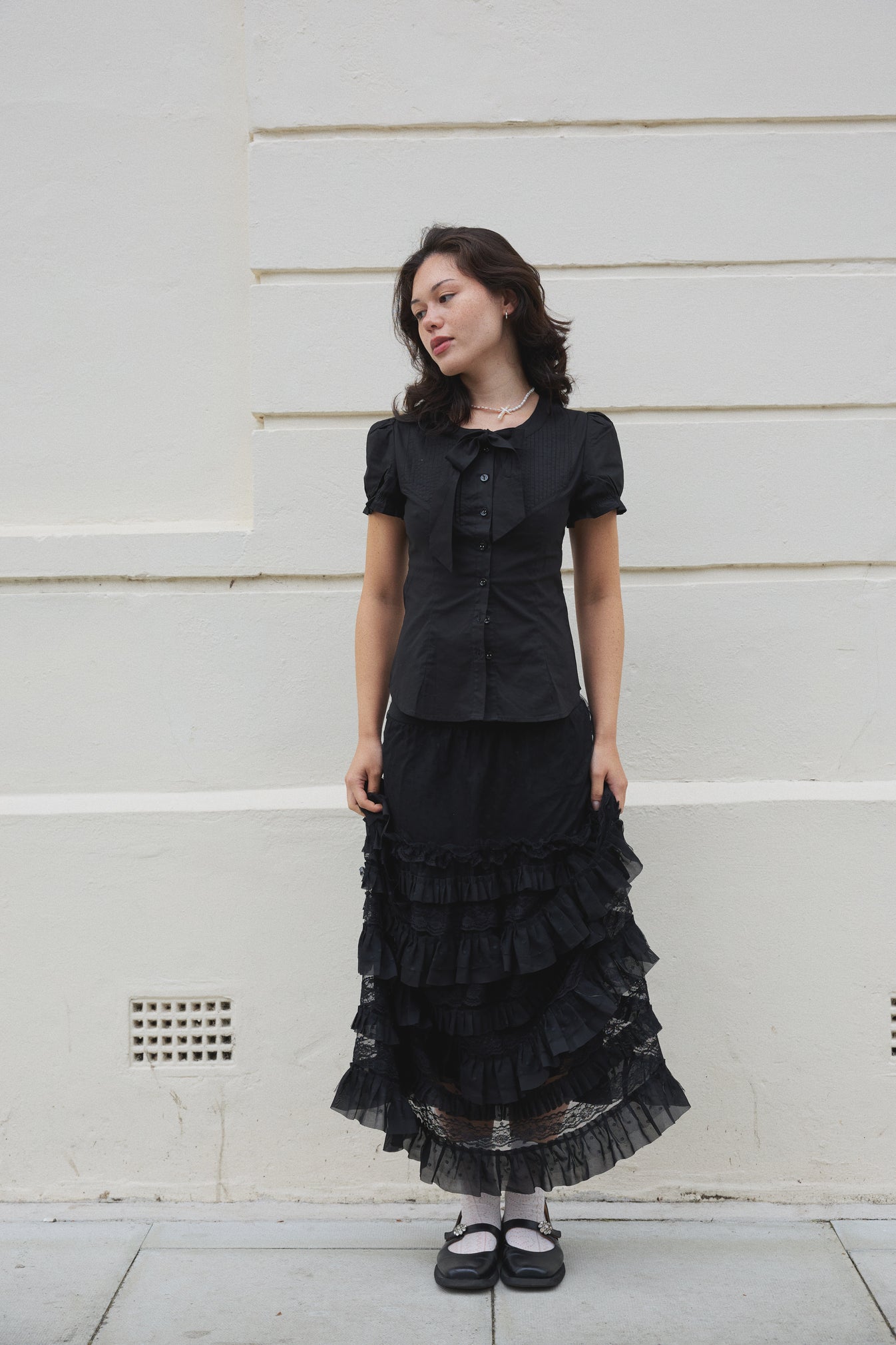 Herta Blouse | Black – A ROOM LONDON